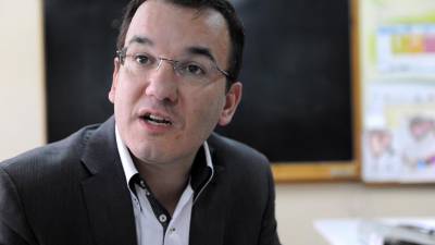 Rui Caetano reeleito presidente da Escola Gonçalves Zarco - Notícias ...